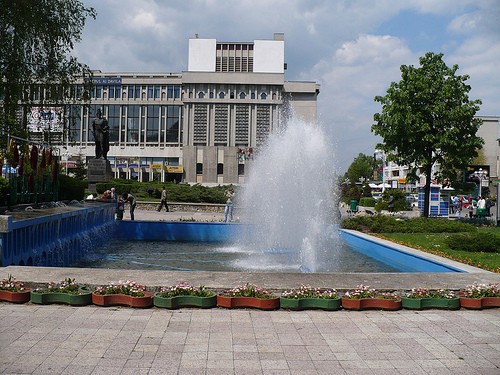 Unde mergem cu copilul: top 10 locuri din Pitesti Unde mergem cu copilul: top 10 locuri din Pitesti